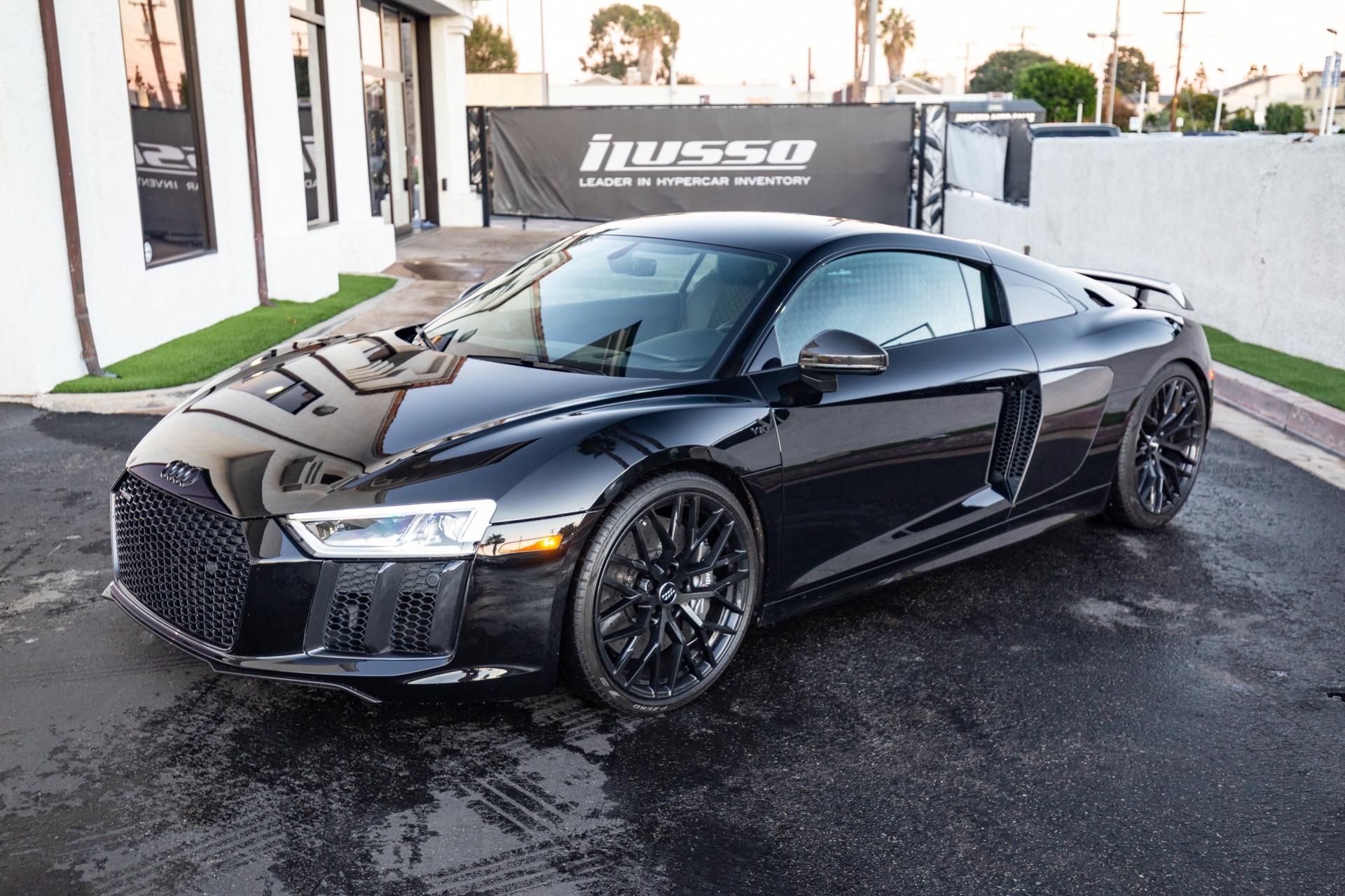 Used 2018 Audi R8 5.2 quattro V10 Plus For Sale (Sold) | iLusso Stock #900193
