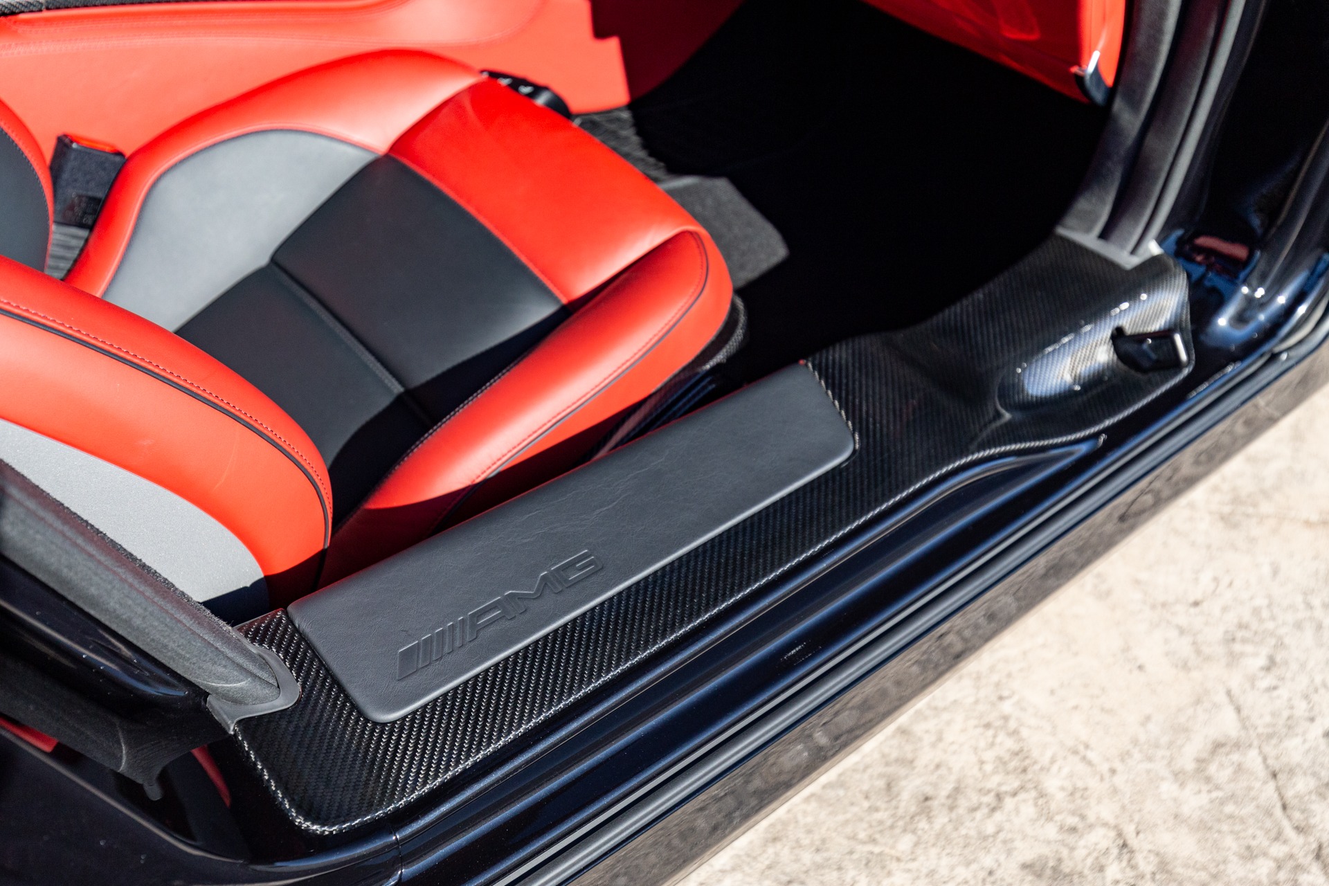 Used 2012 Mercedes-Benz SLS AMG For Sale ($265,000) | iLusso Stock #006382