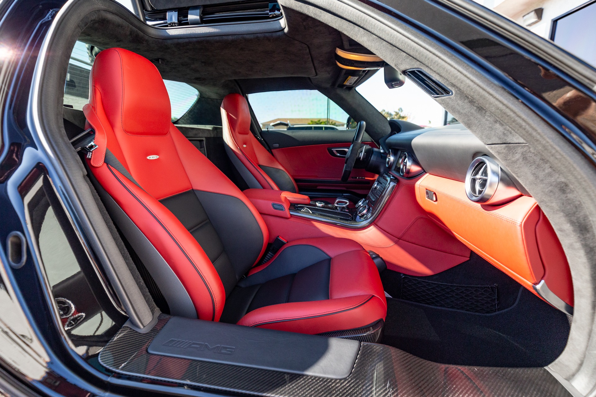 Used 2012 Mercedes-Benz SLS AMG For Sale ($265,000) | iLusso Stock #006382