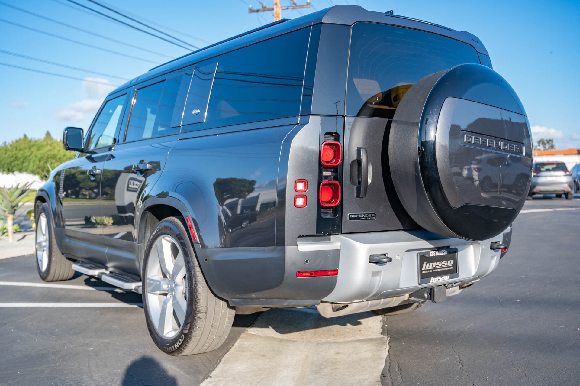 2023 Land Rover Defender