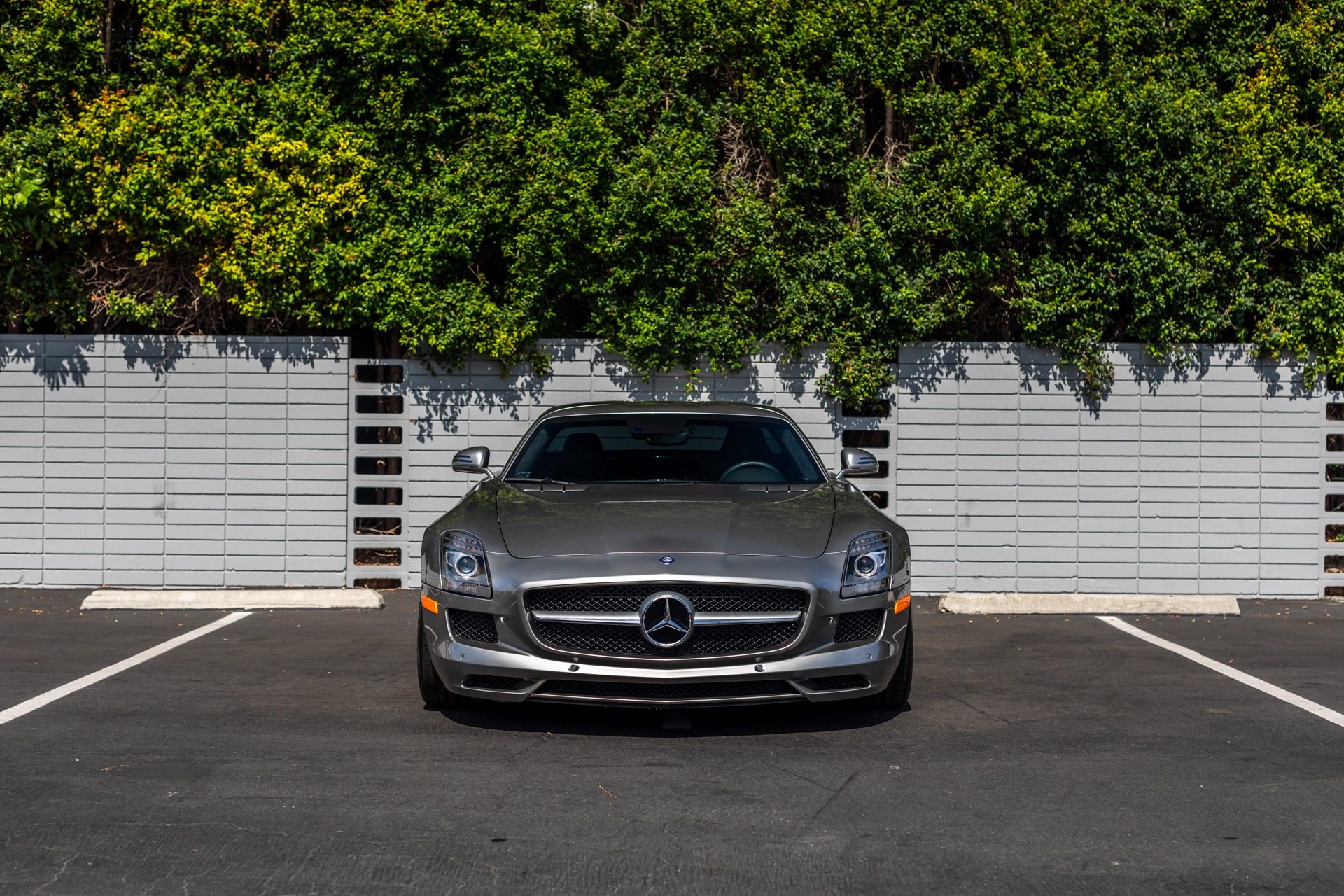 Mercedes Benz Sls Amg 2022 Wallpaper