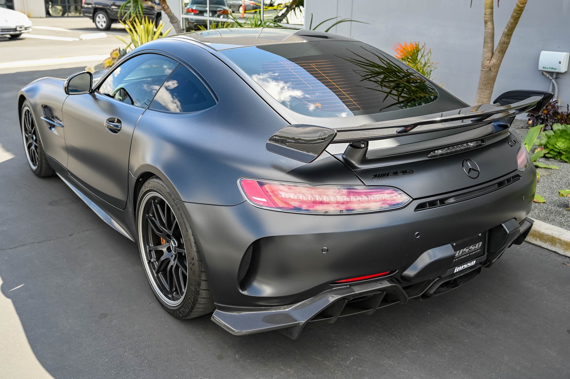 Used 2018 Mercedes-Benz AMG GT R For Sale (Sold) | iLusso Stock #015382
