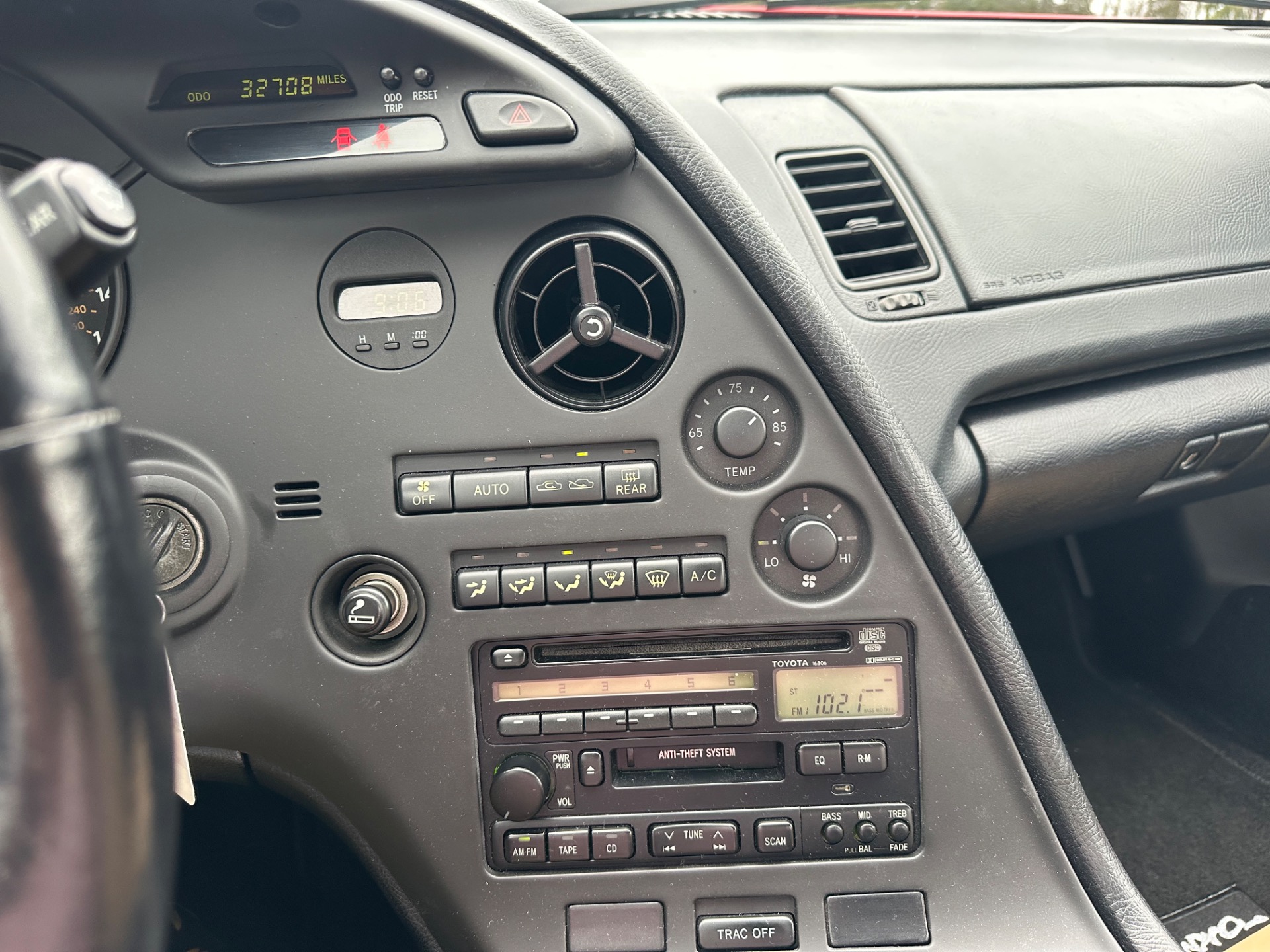 Toyota Supra 2010 Interior