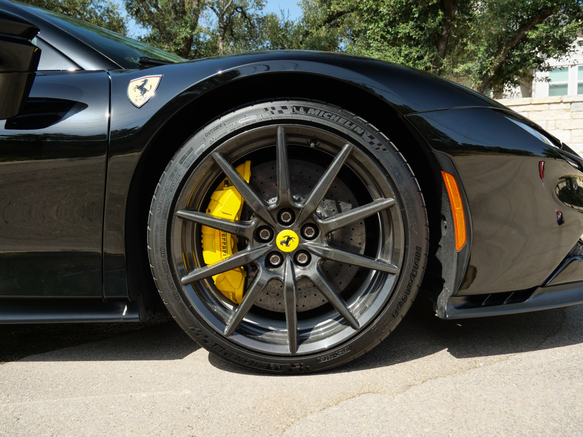 Ferrari 2022 Black 458
