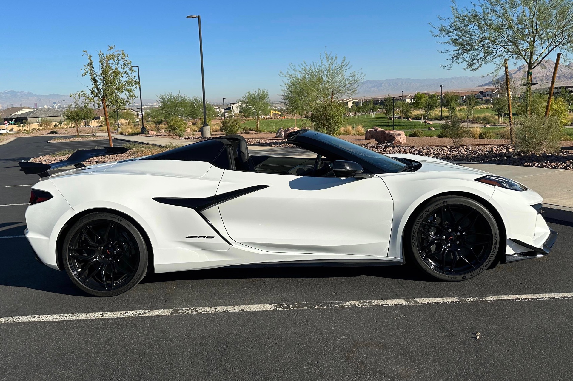 2022 Corvette Z06 Convertible Black