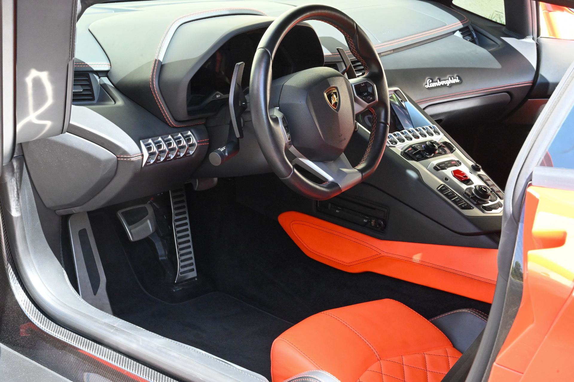Lamborghini Aventador Matte Black Interior