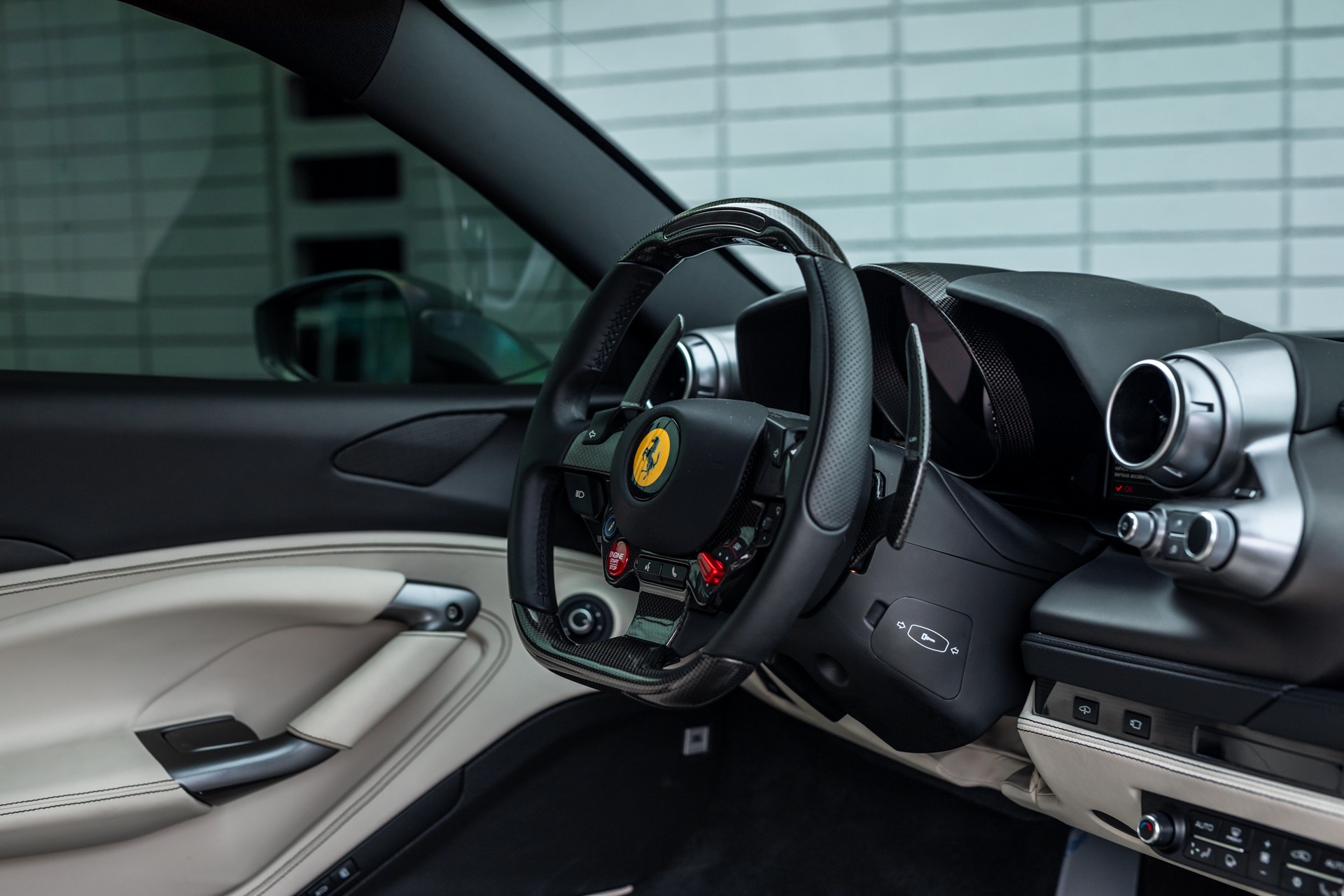 2022 Ferrari 458 Interior