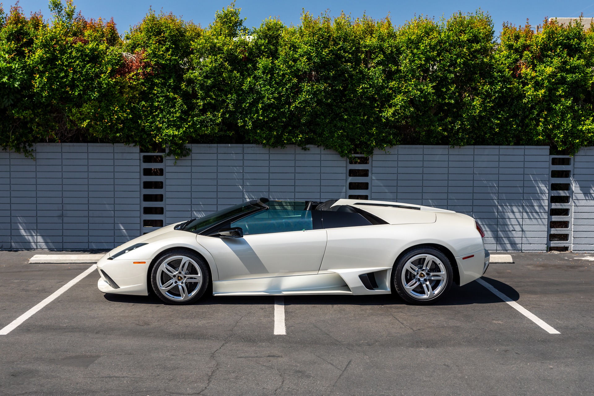 Lamborghini Murcielago Lp640 White