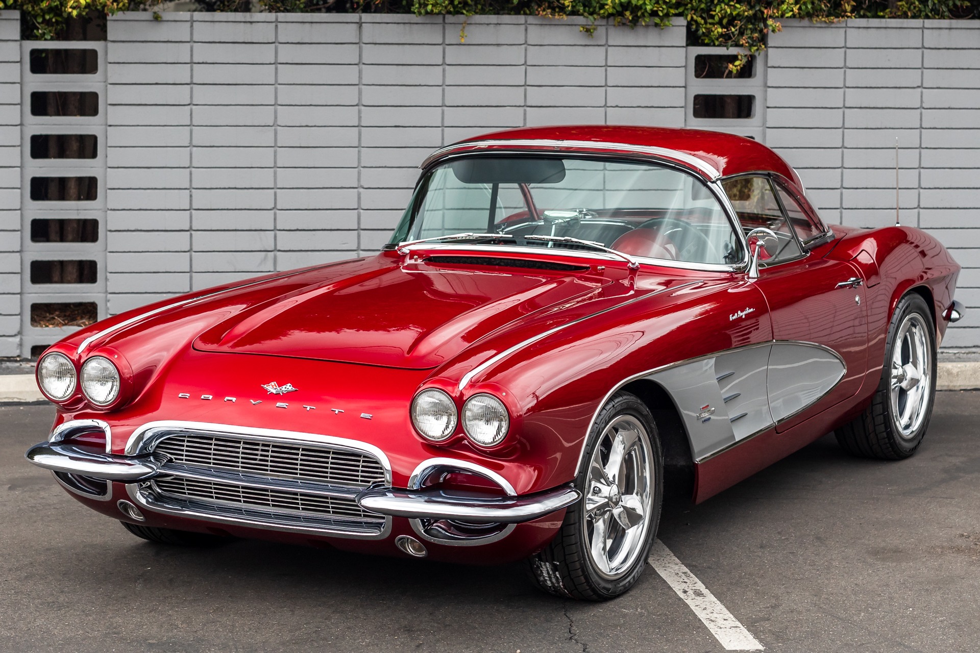 Used 1961 Chevrolet Corvette For Sale (Sold) | iLusso Stock #M103400