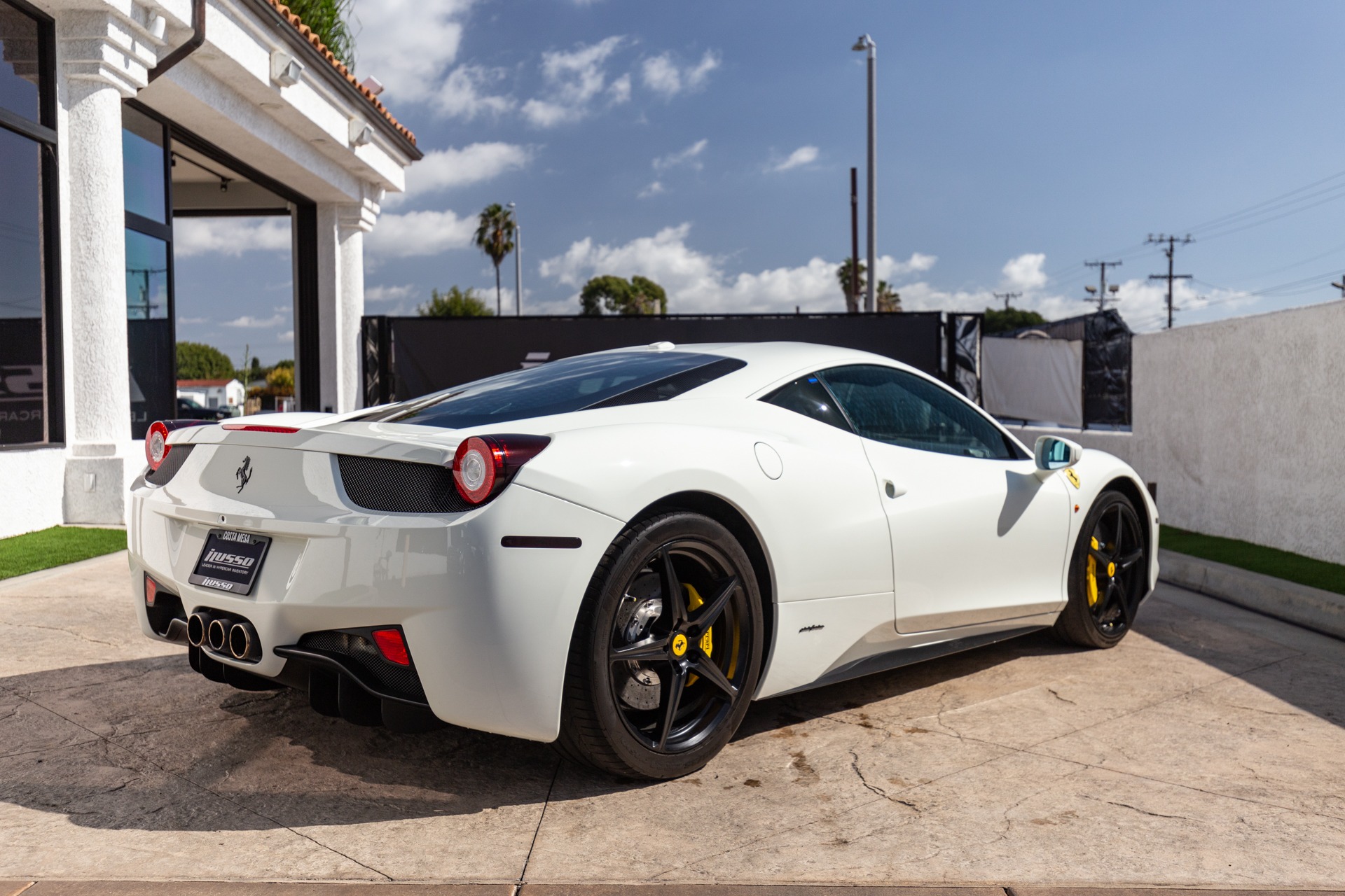 Used 2015 Ferrari 458 Italia For Sale (Sold) | iLusso Stock #210643