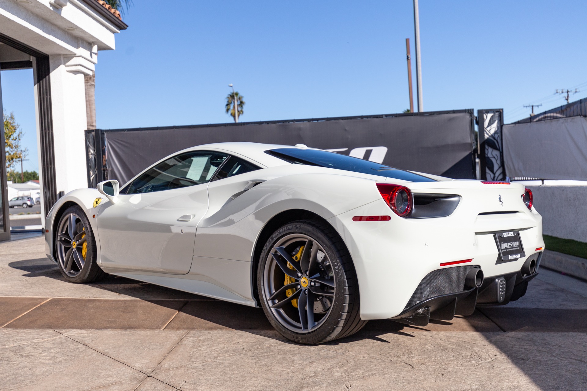 Used 2018 Ferrari 488 GTB For Sale (Sold) | iLusso Stock #234721
