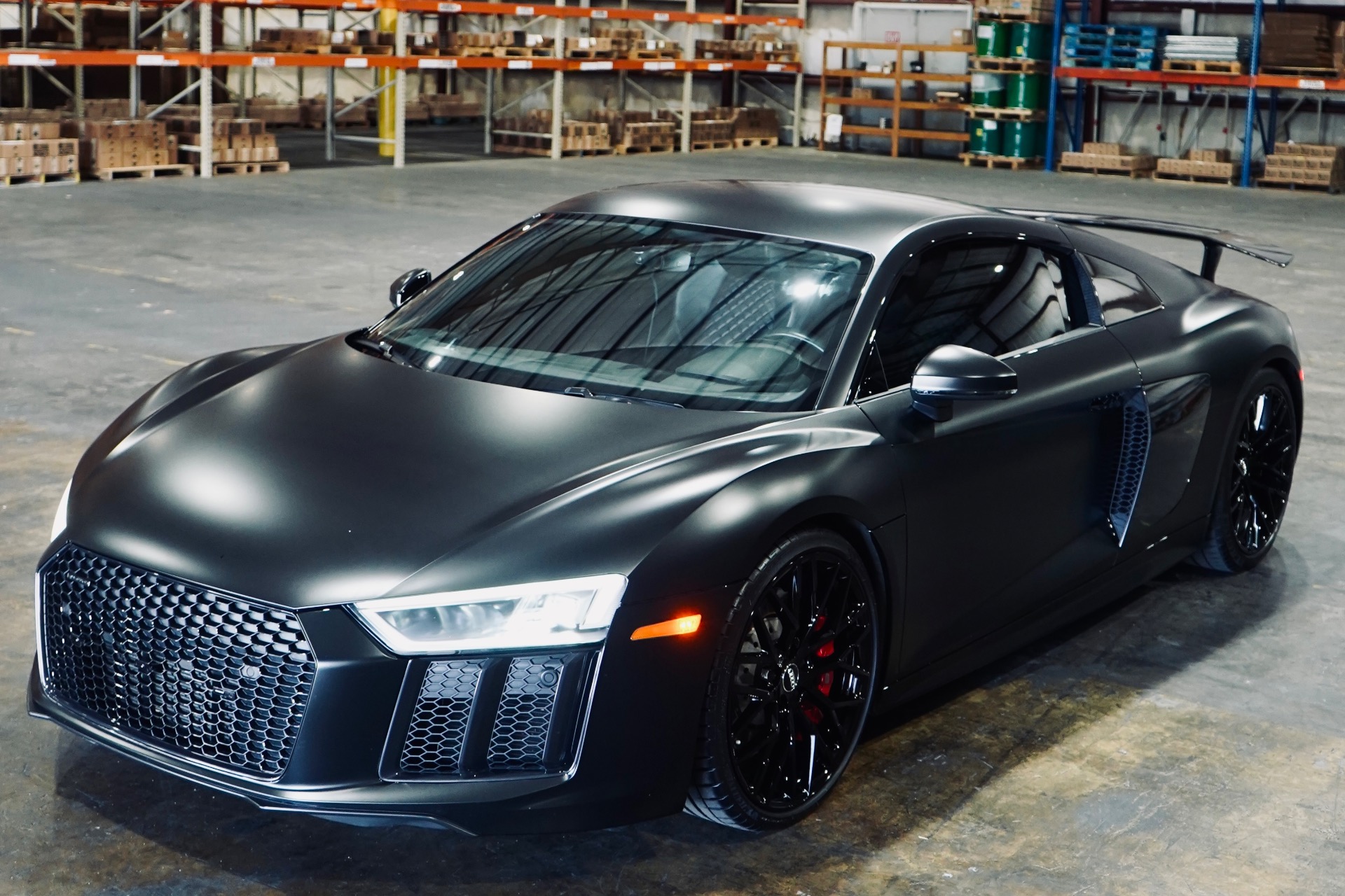 Audi R8 'matte Black