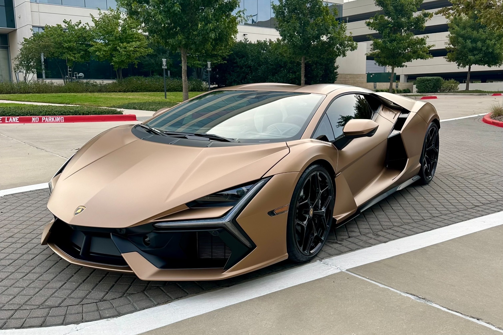 Used 2024 Lamborghini Revuelto For Sale (Sold) | iLusso Stock #M111000