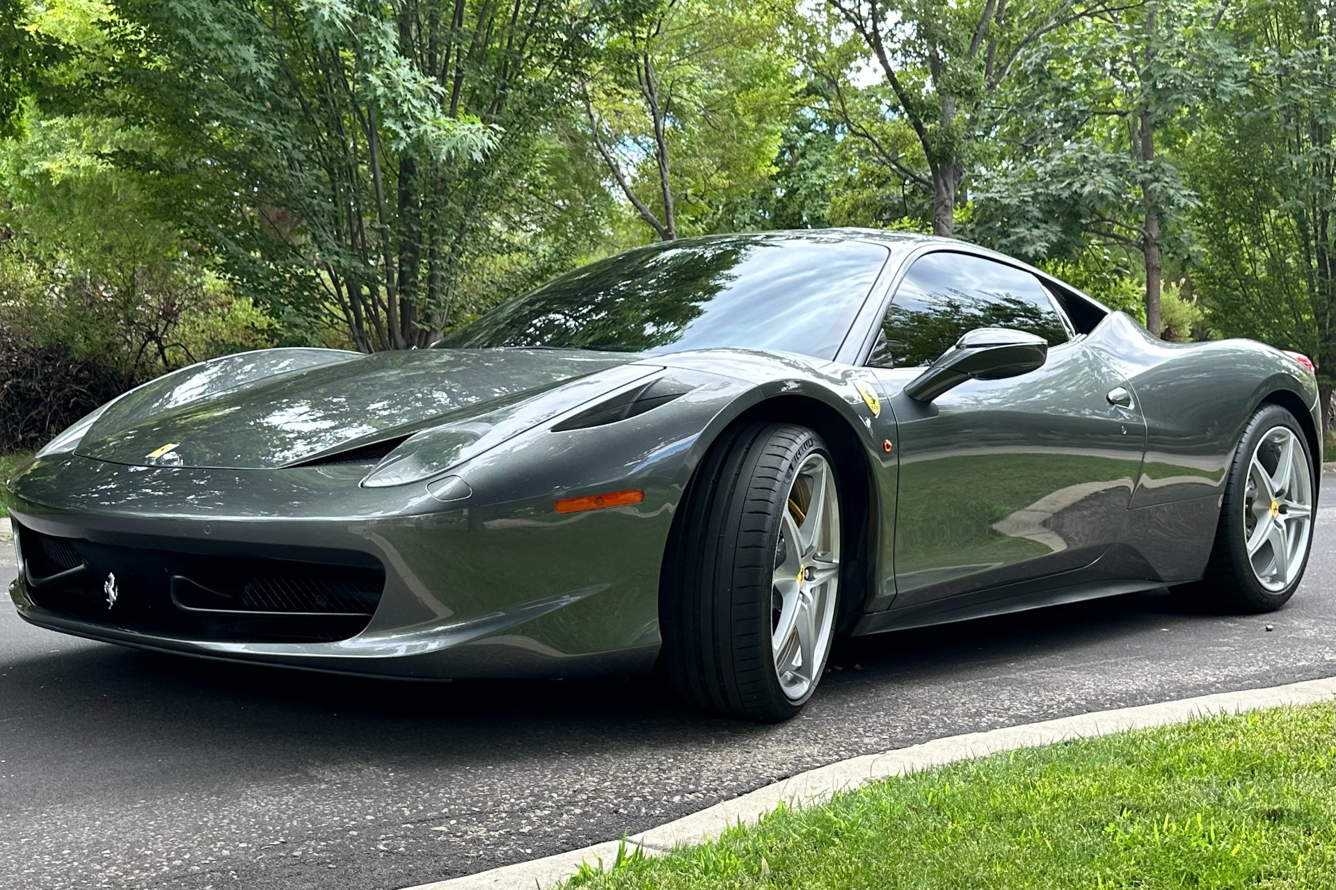 Grey Ferrari 458 Italia 2015