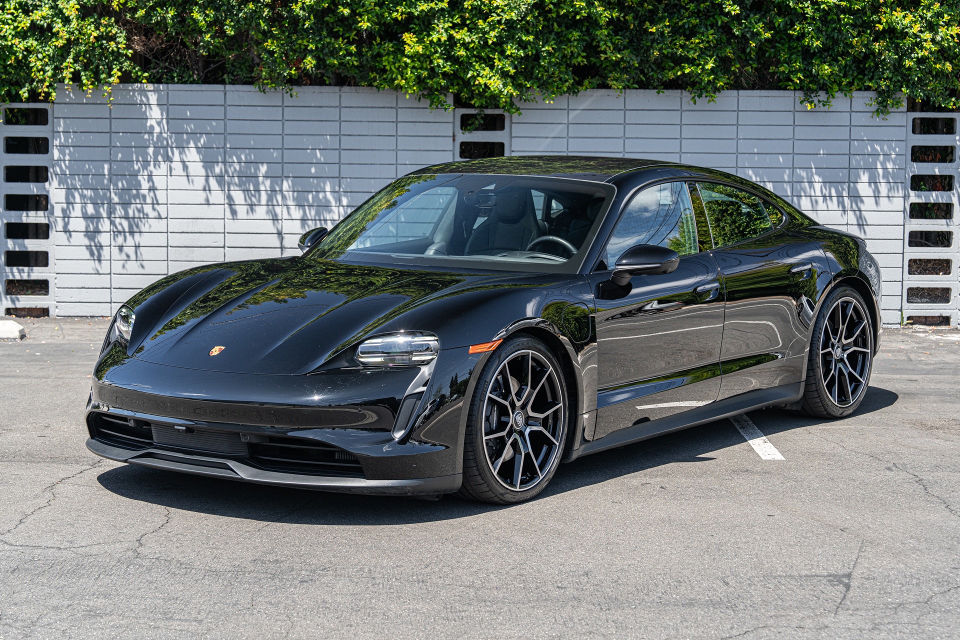 Used 2024 Porsche Taycan For Sale (Sold) | iLusso Stock #CIA10975