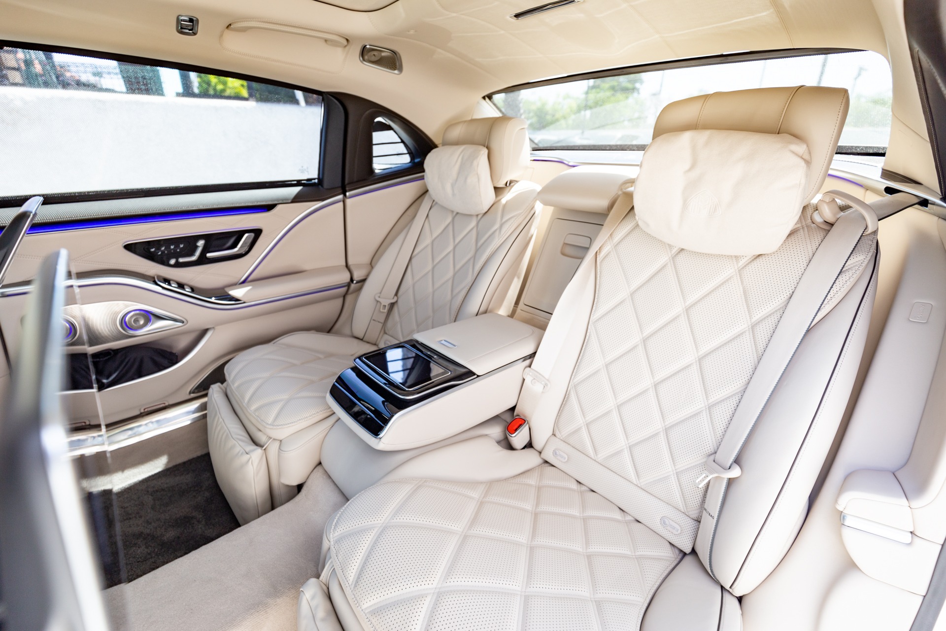 2022 S Class Pullman Interior