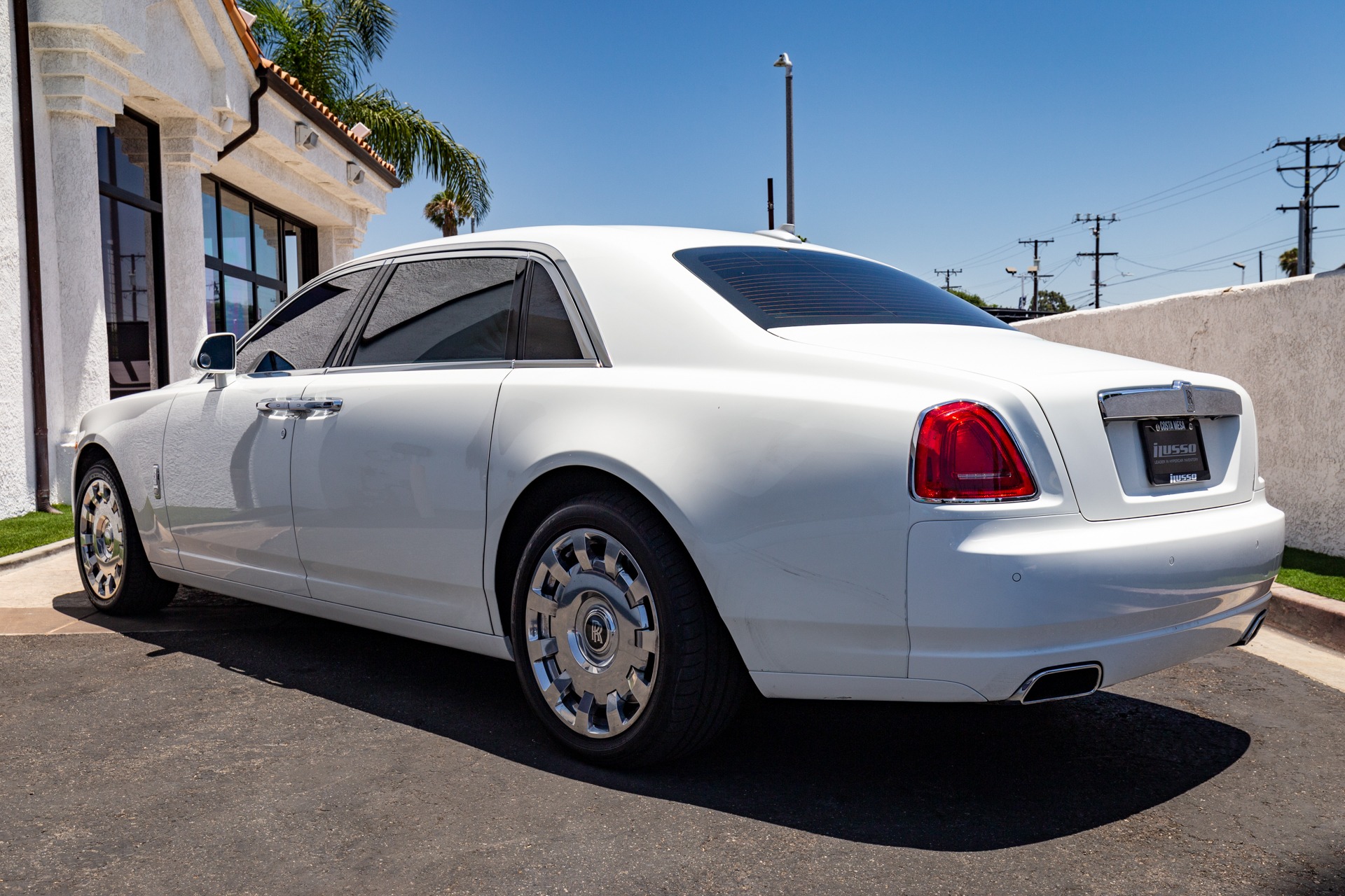 Used 2013 Rolls-Royce Ghost EWB For Sale (Sold) | iLusso Stock #X65962 Used 2013 Rolls-Royce Ghost EWB For Sale (Sold) | iLusso Stock #X65962