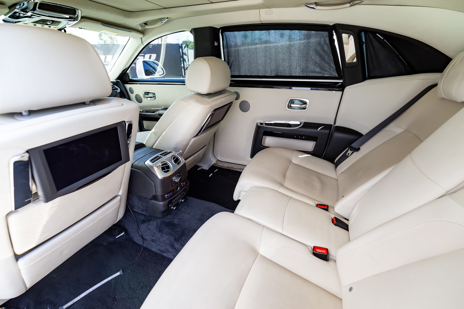 Used 2013 Rolls-Royce Ghost EWB For Sale (Sold) | iLusso Stock #X65962 Used 2013 Rolls-Royce Ghost EWB For Sale (Sold) | iLusso Stock #X65962