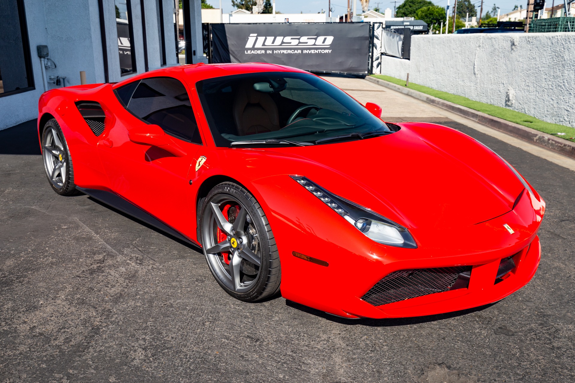 Used 2018 Ferrari 488 GTB For Sale (Sold) | iLusso Stock #236002