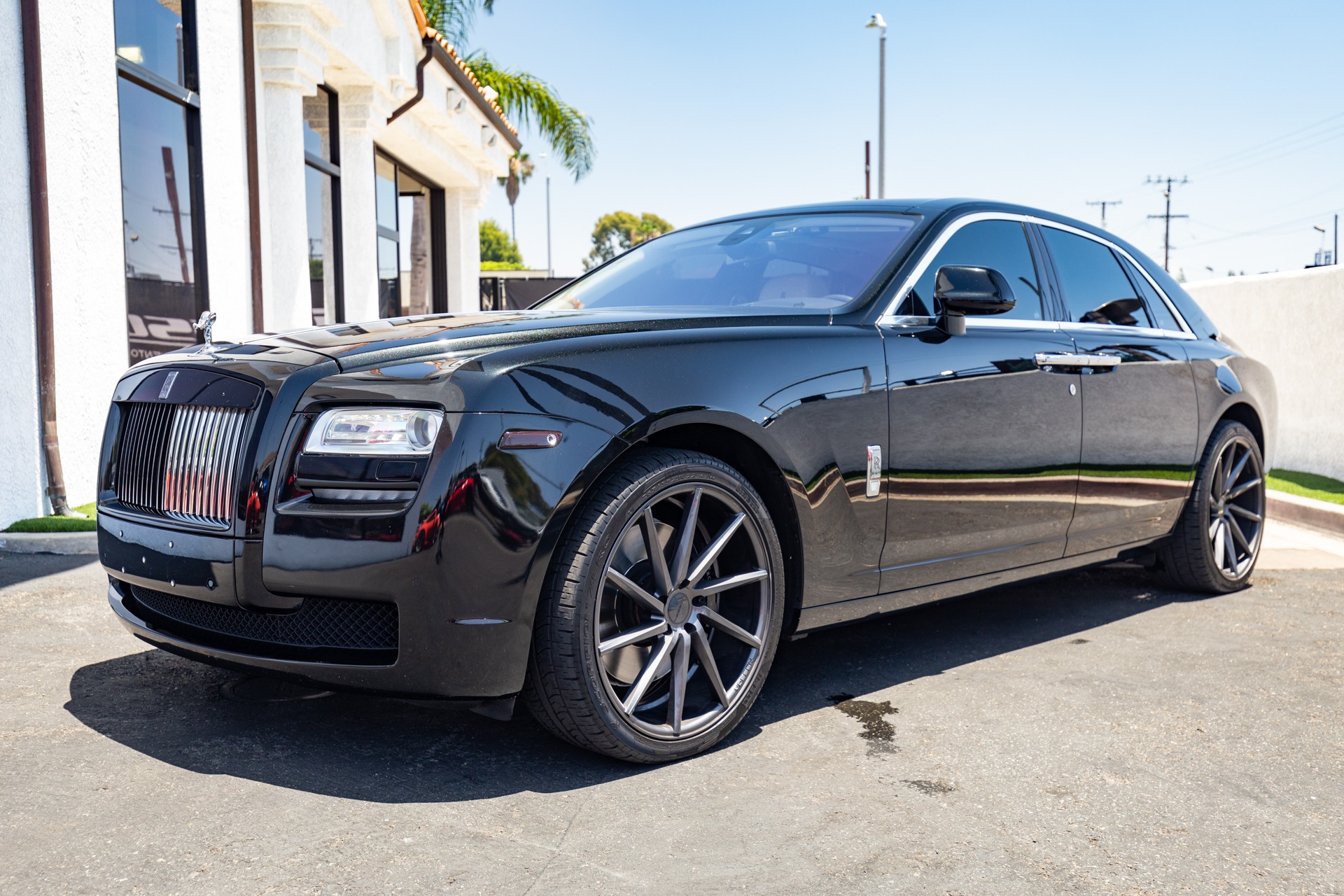 Used 2013 Rolls-Royce Ghost For Sale (Sold) | iLusso Stock #X51723 Used 2013 Rolls-Royce Ghost For Sale (Sold) | iLusso Stock #X51723