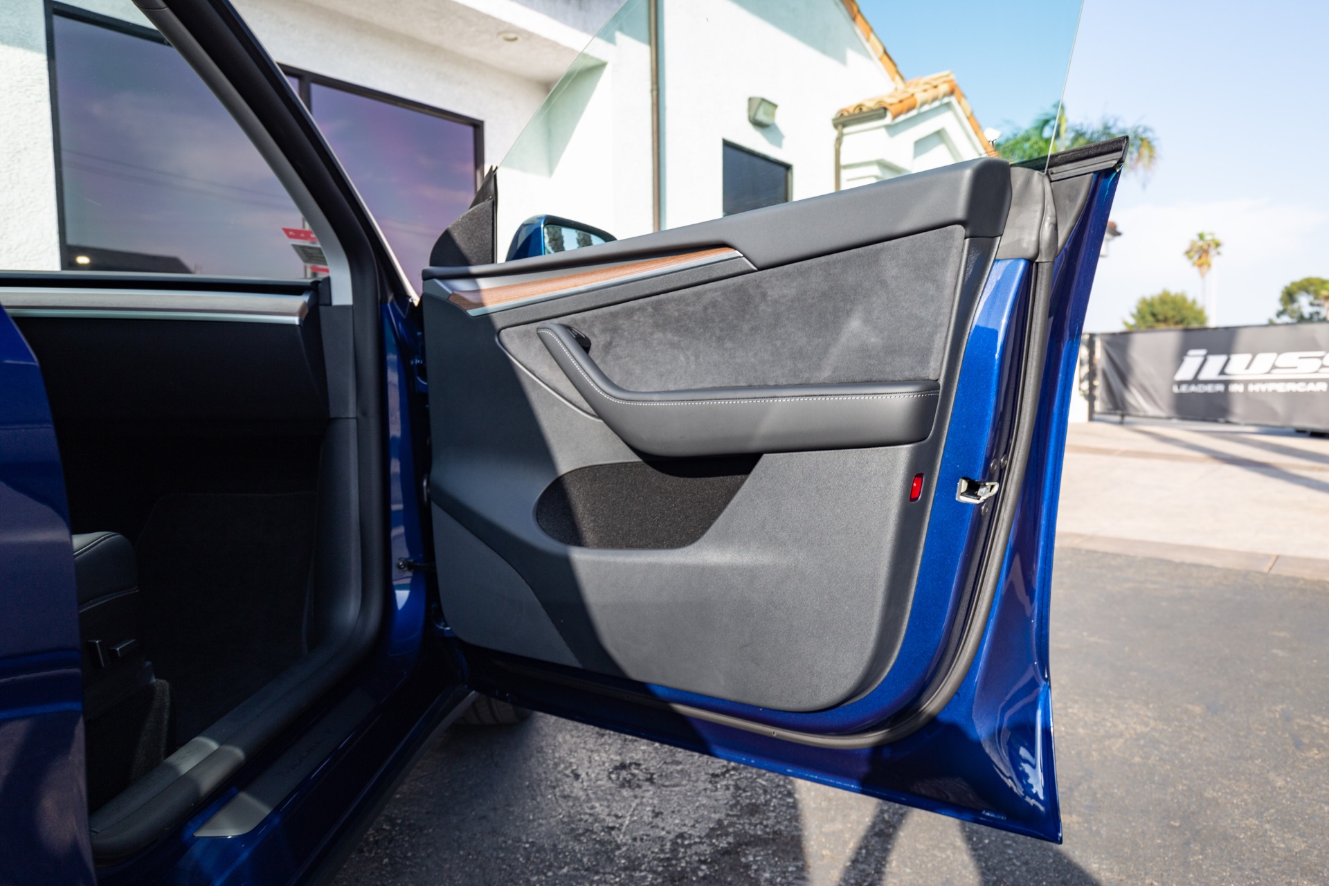 Used 2022 Tesla Model Y Long Range For Sale ($74,000) | iLusso Stock ...