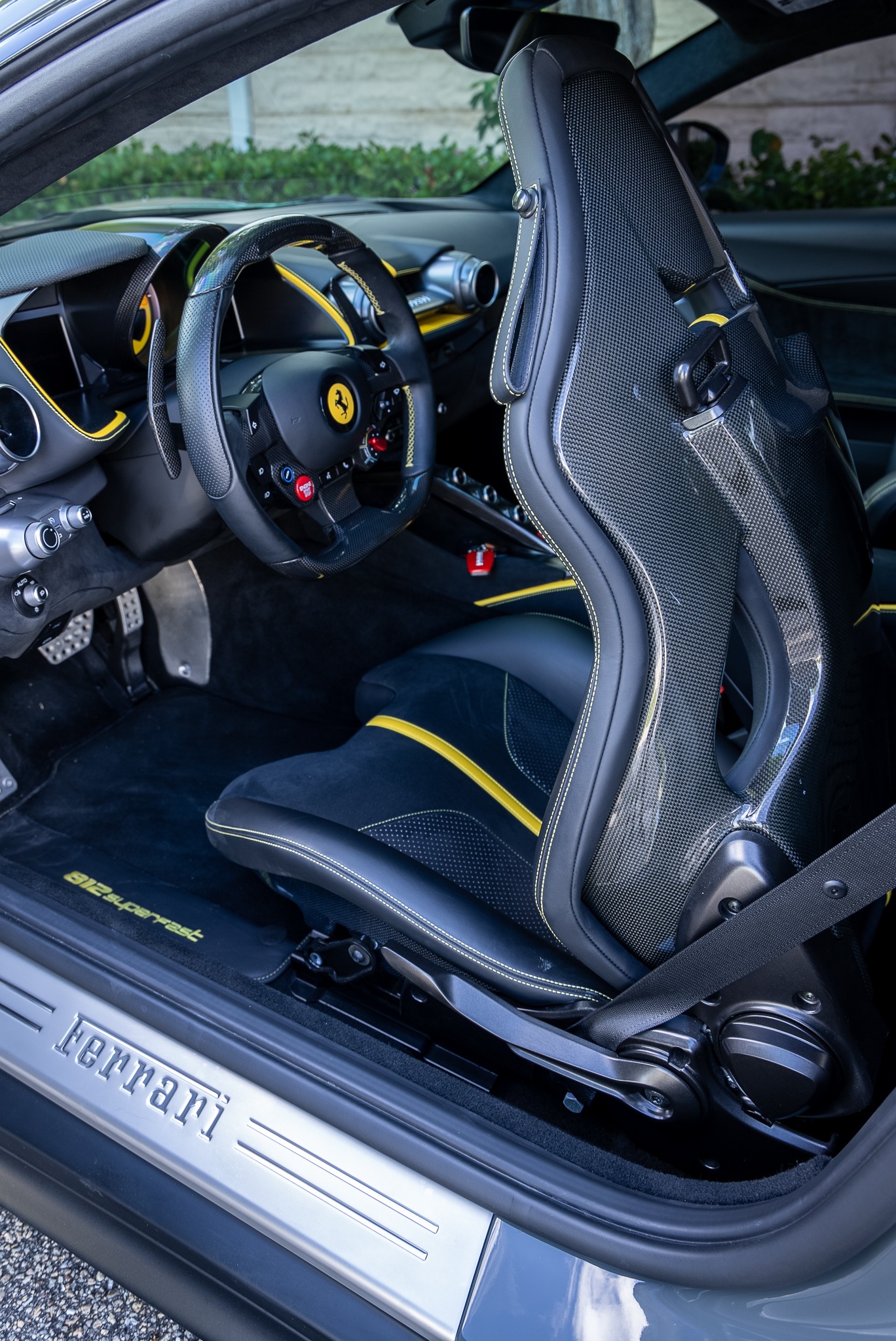 Used 2020 Ferrari 812 Superfast For Sale ($419,000) | iLusso Stock #M250779