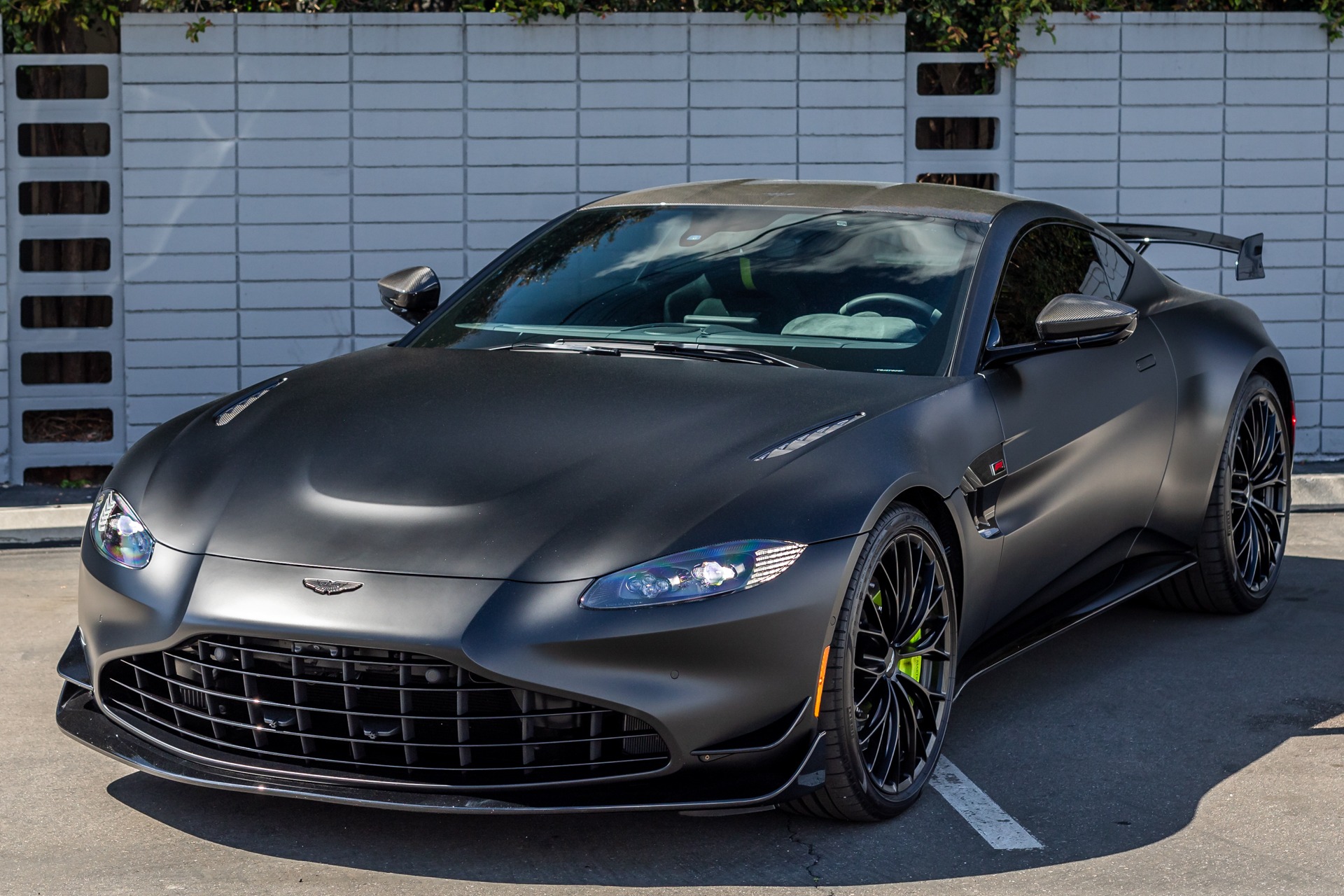 The Best Entry-Level Supercars - iLusso