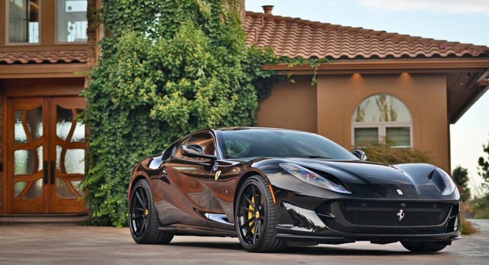 How to Sell a Ferrari - iLusso