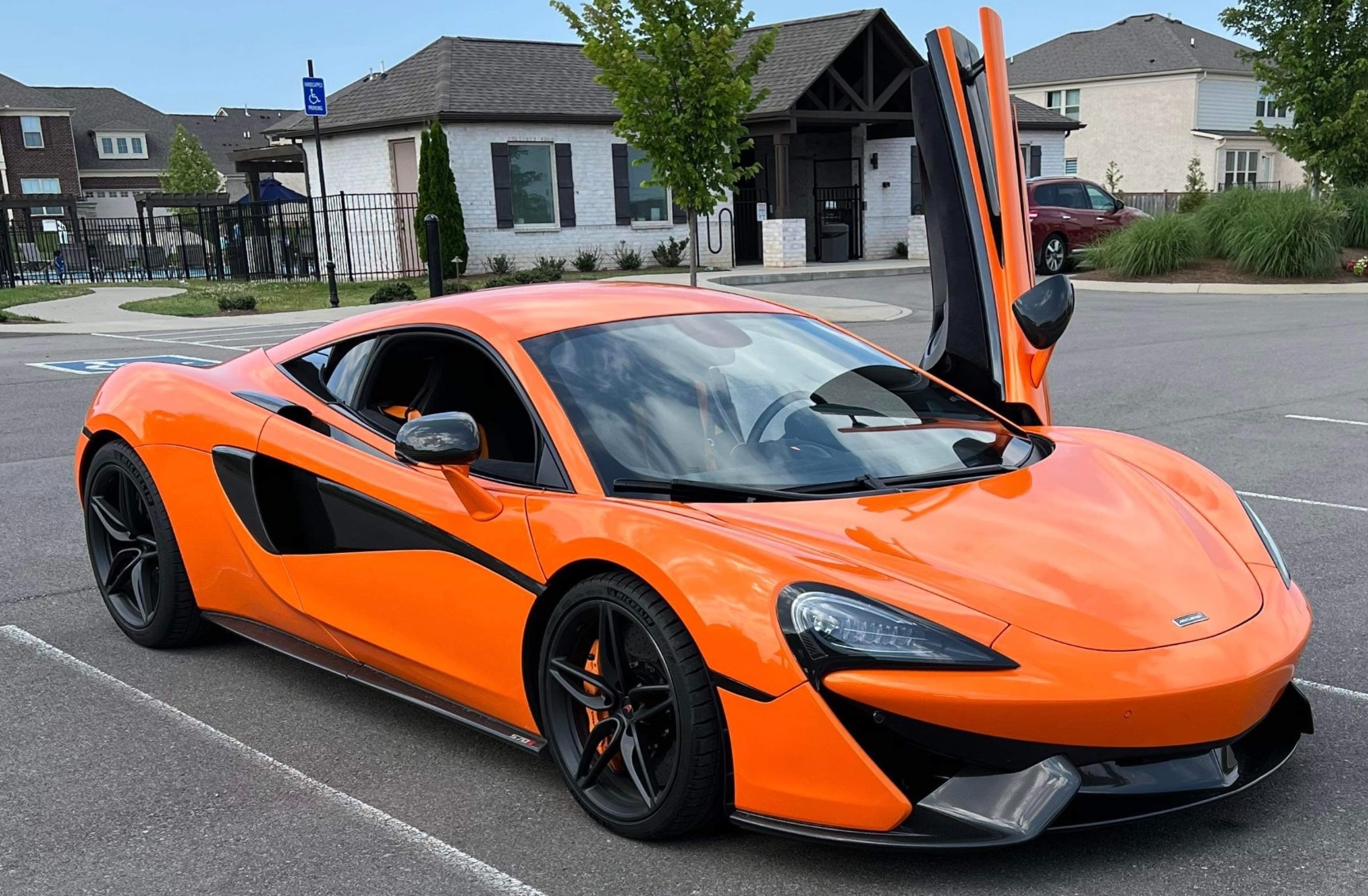 The Best Entry-Level Supercars - iLusso
